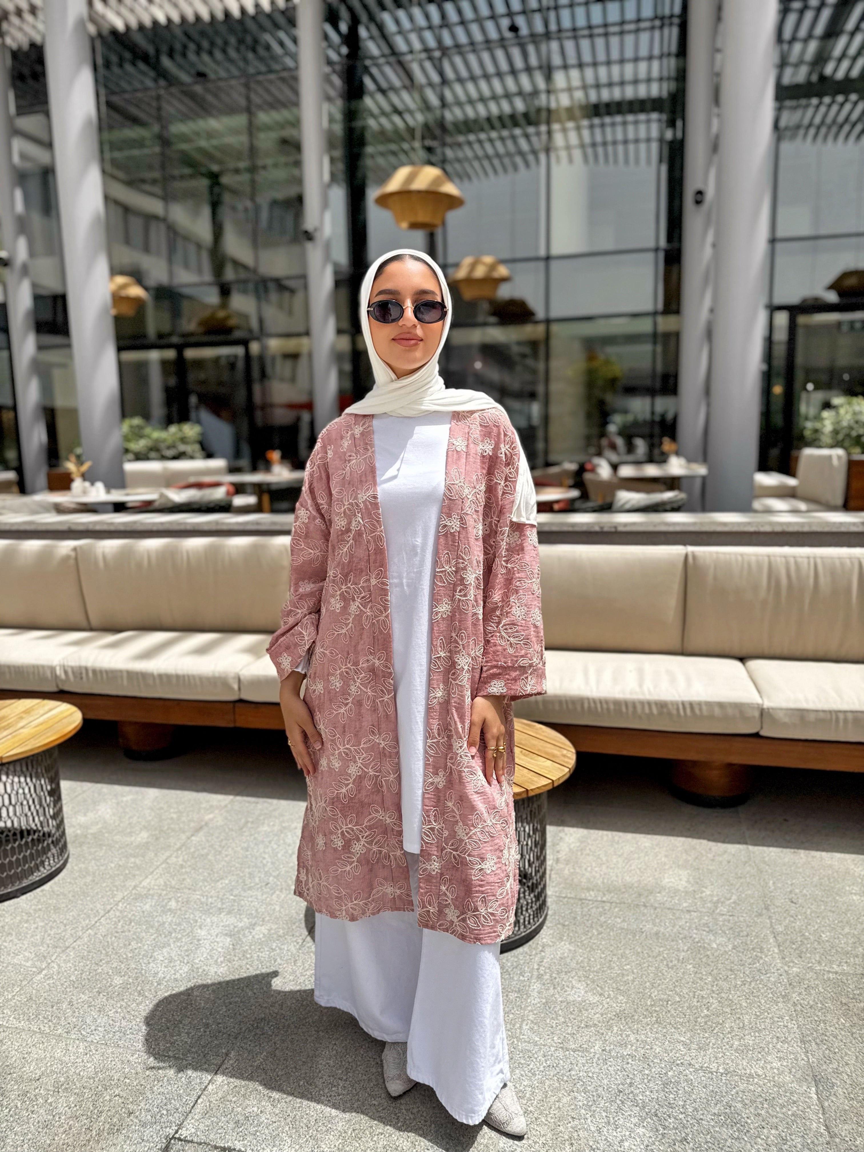 Colored Broderie Kimono - Rose – Hijab Boutique