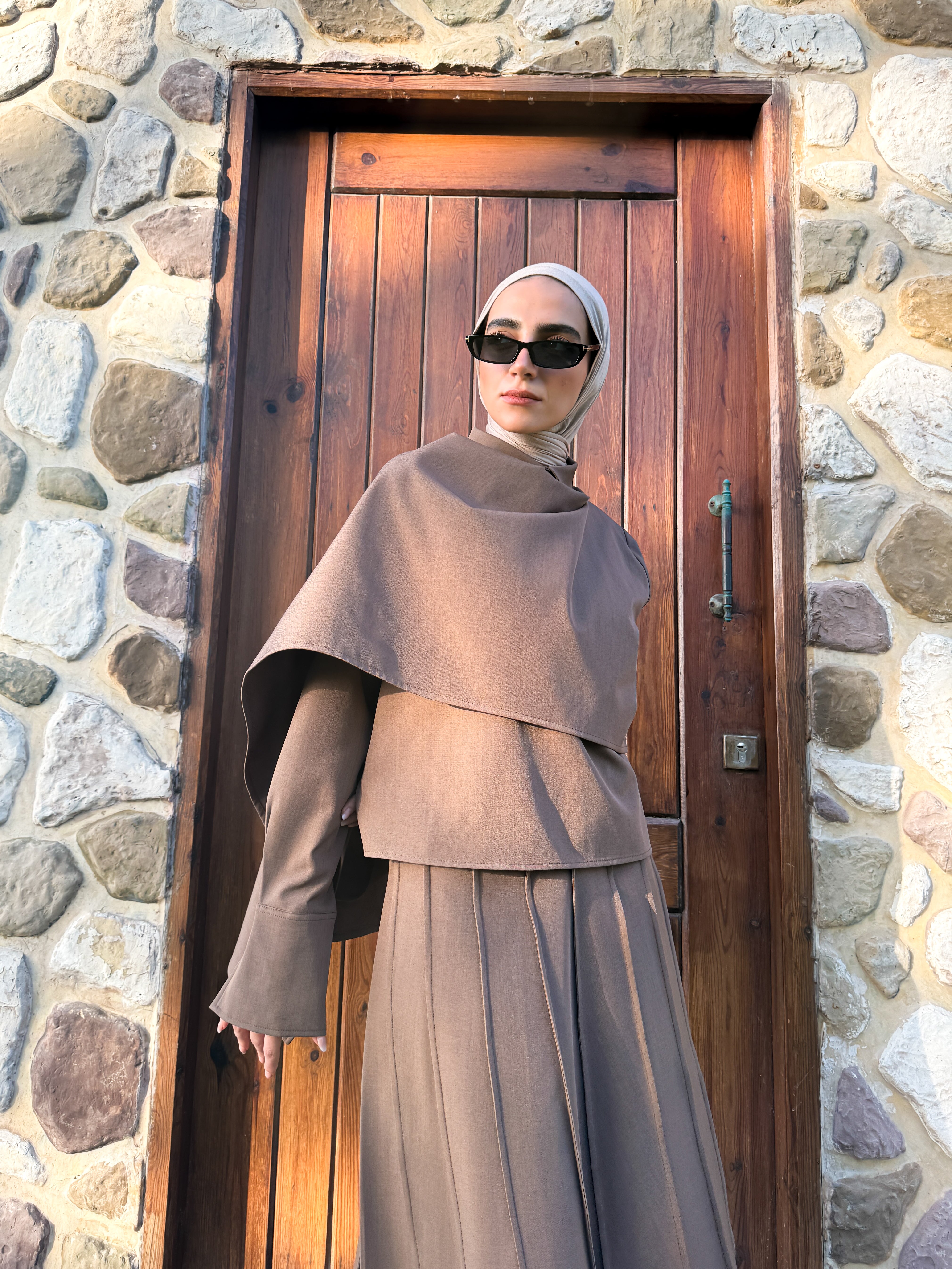 Cropped Shirt With Scarf - Cafe – Hijab Boutique